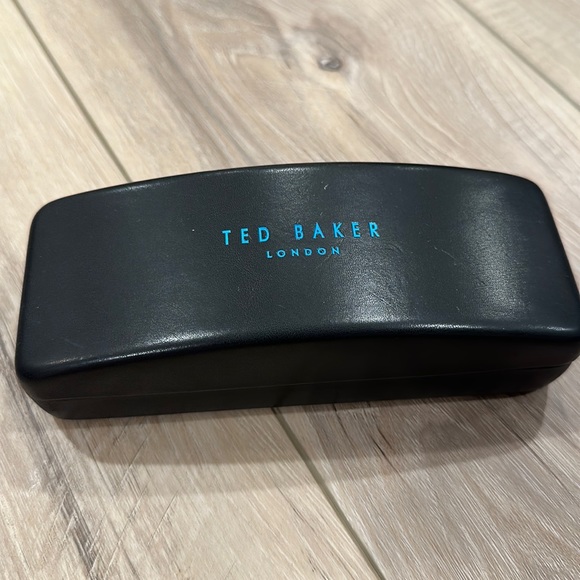 Ted Baker London | Accessories | Ted Baker London Glasses Case | Poshmark